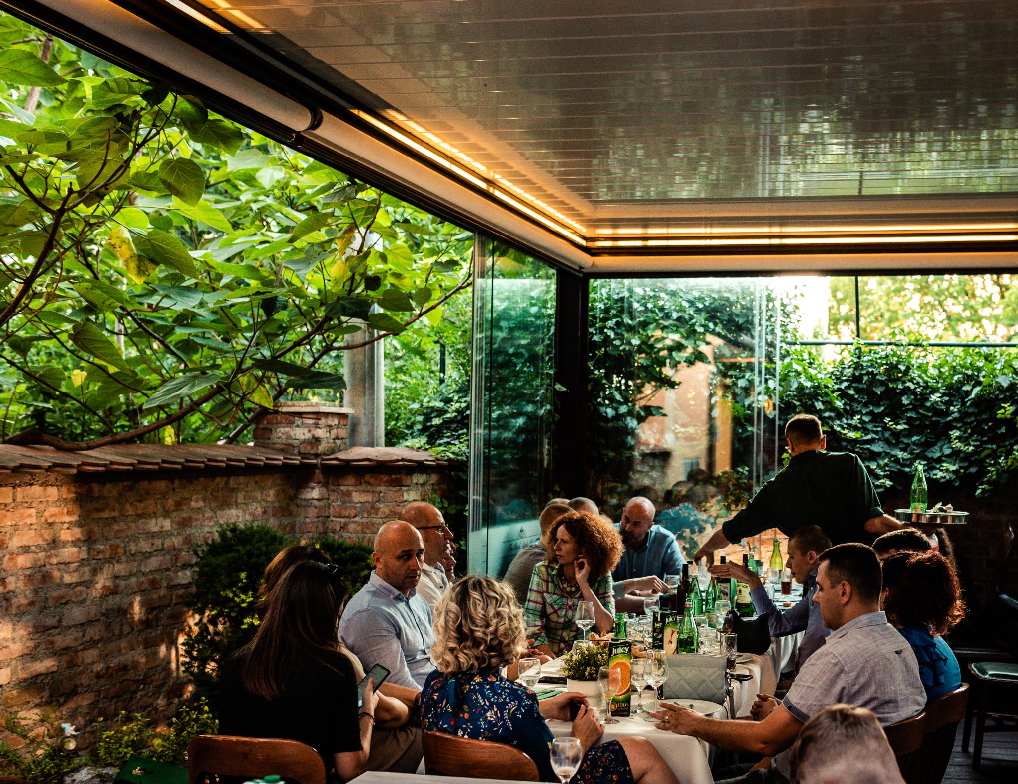 The Red Apple Pub – Crvena Jabuka Restaurant